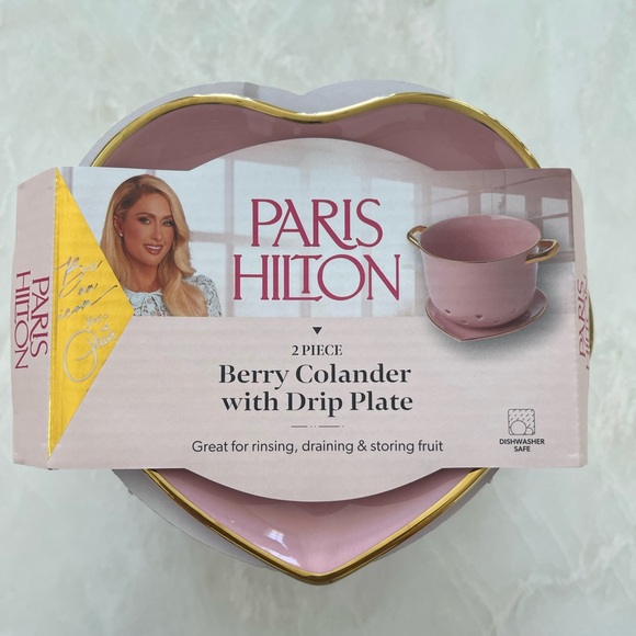 Paris Hilton | Kitchen | Paris Hilton 2 Pc Baby Pink Gold Berry ...